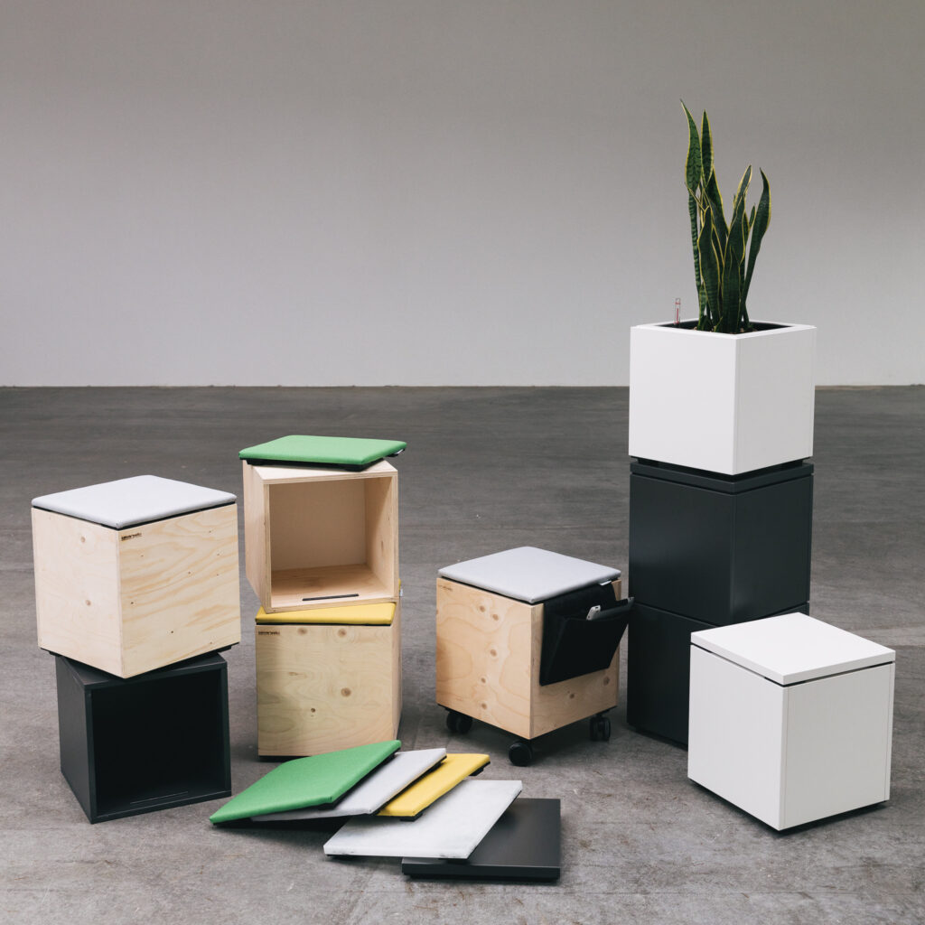 Beistelltisch Cube, weiß • kühnle'waiko Büromöbel