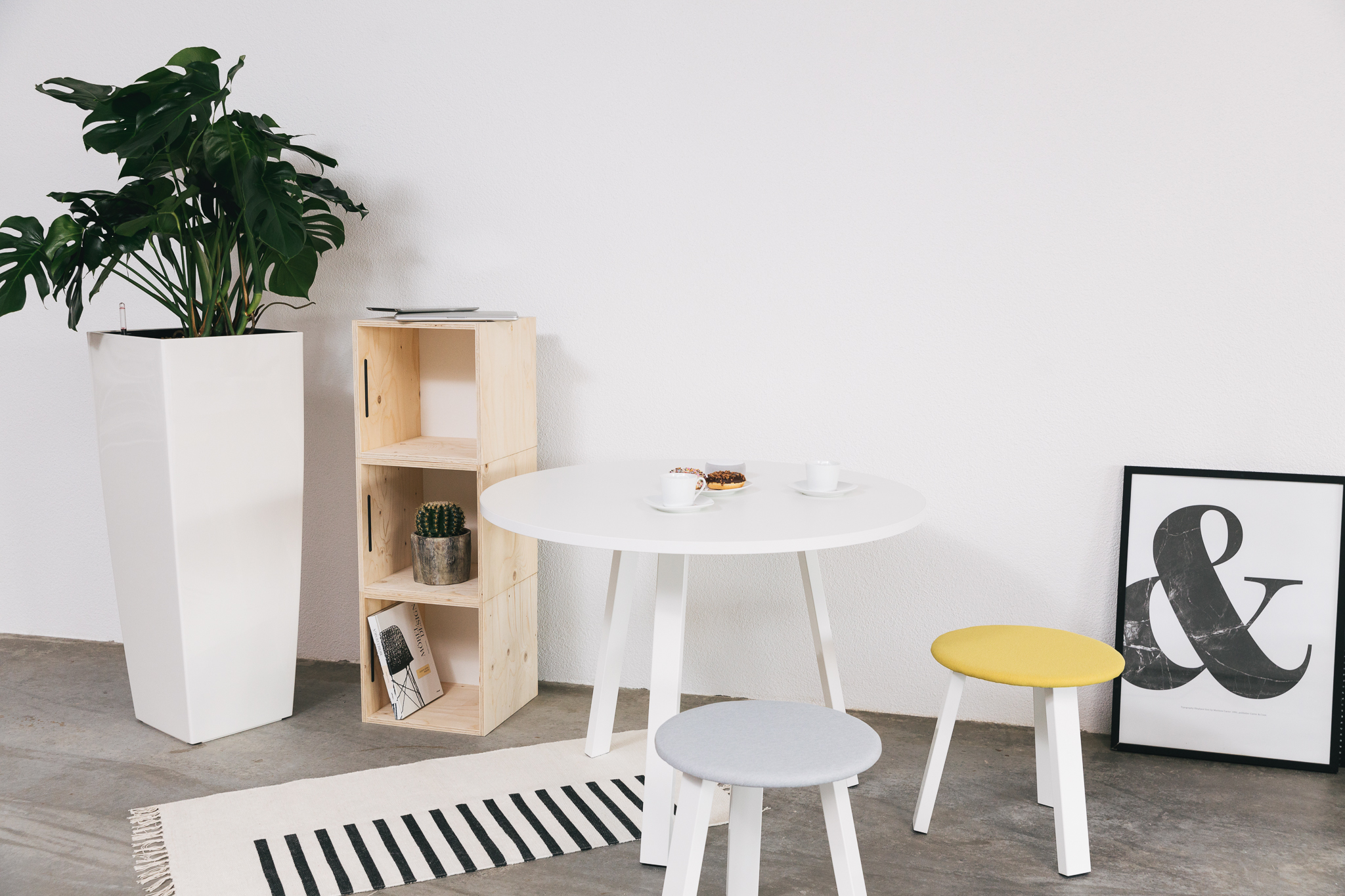 Direkt vom Hersteller • kühnle'waiko Büromöbel